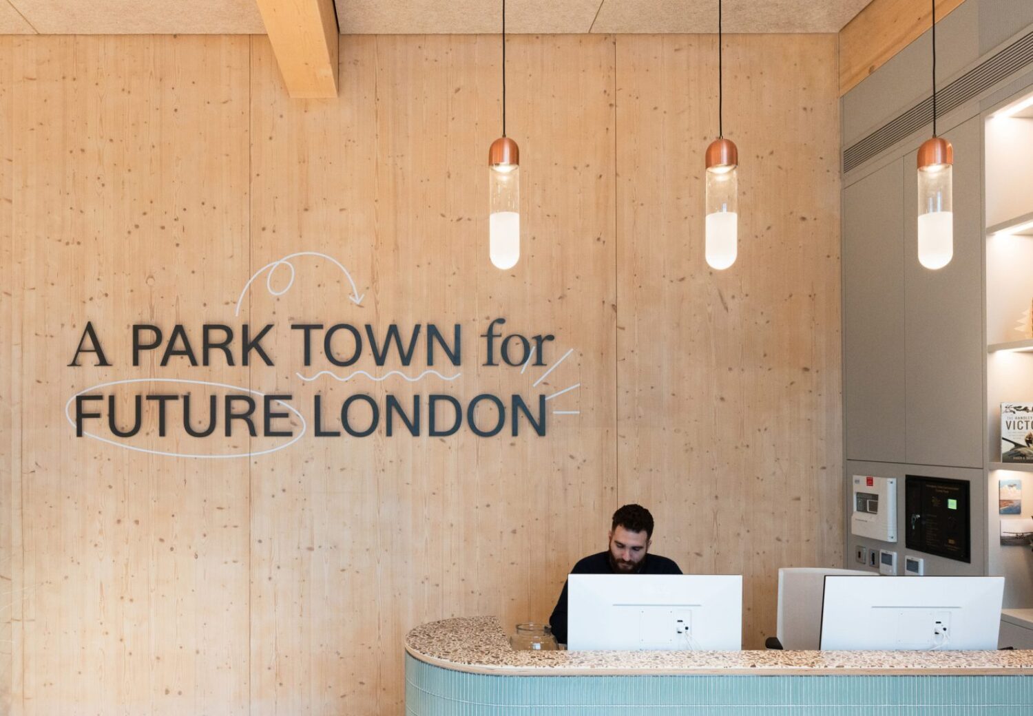 Brent Cross Town: Visitor Pavilion | DNCO